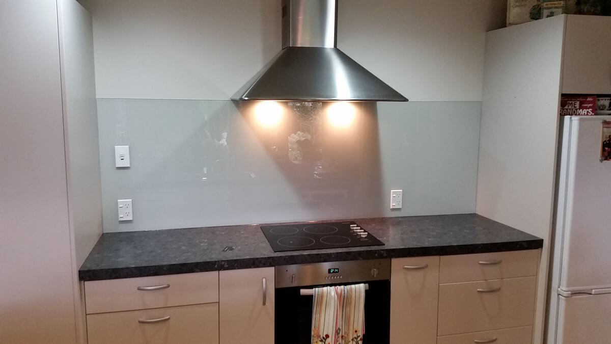 Glass Splashbacks & Mirrors » Master Glazier - Double Glazing - Auto ...